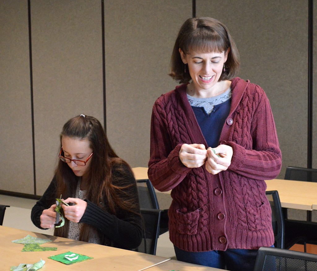 Boutonnieres at the Jessamine County Public Library - Jessamine Journal ...