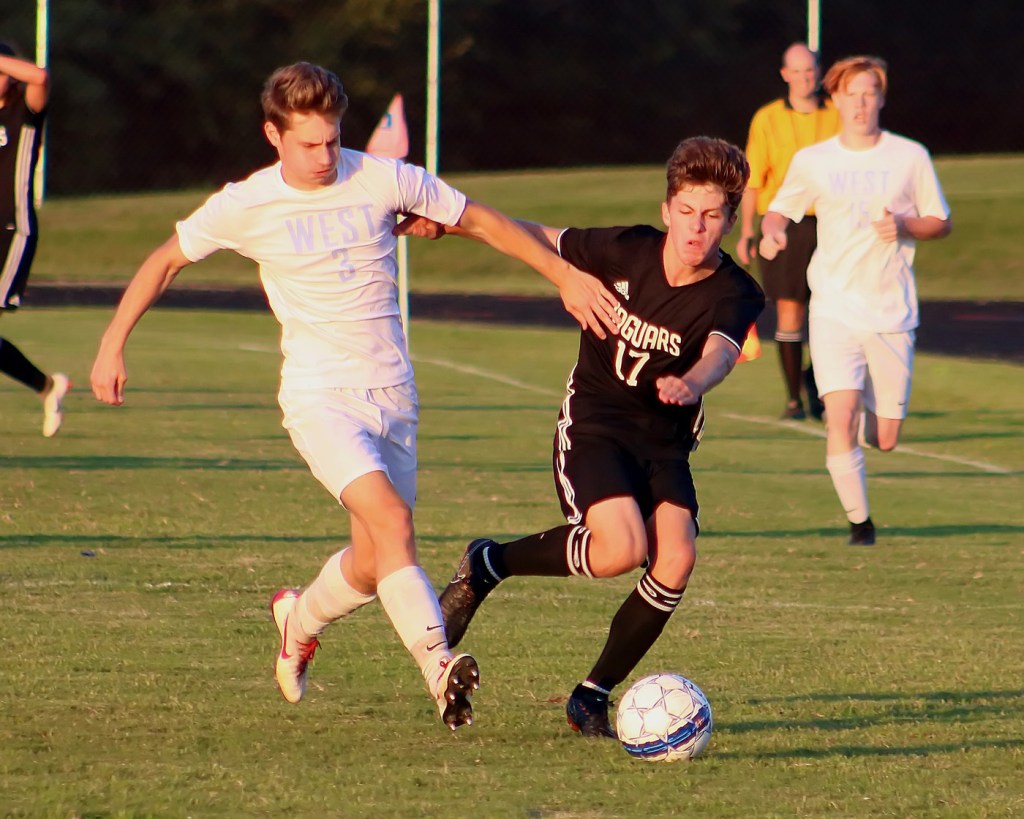 Colts dominate Jaguars 8-1 in onesided match | Jessamine Journal