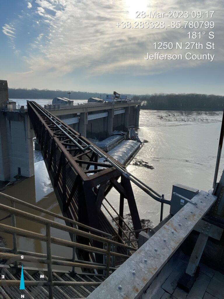 Loose barges, one carrying tons of methanol, pinned against Ohio River ...